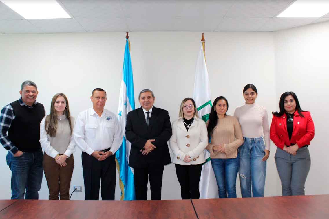 FIRMA DE CONVENIO ESPECÍFICO DE COOPERACIÓN ENTRE LA UNIVERSIDAD ...